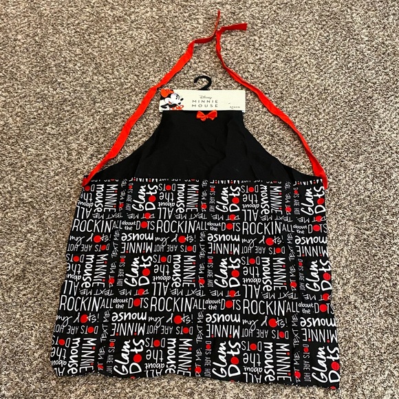 Disney | Other | New Disney Minnie Mouse Kitchen Apron Black White Red ...